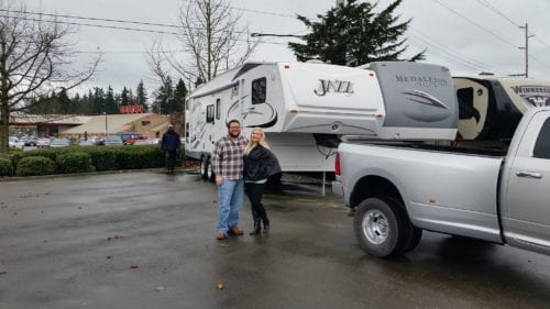 39 Pictures of Extremely Happy People Buying Their First RV – Heath ...